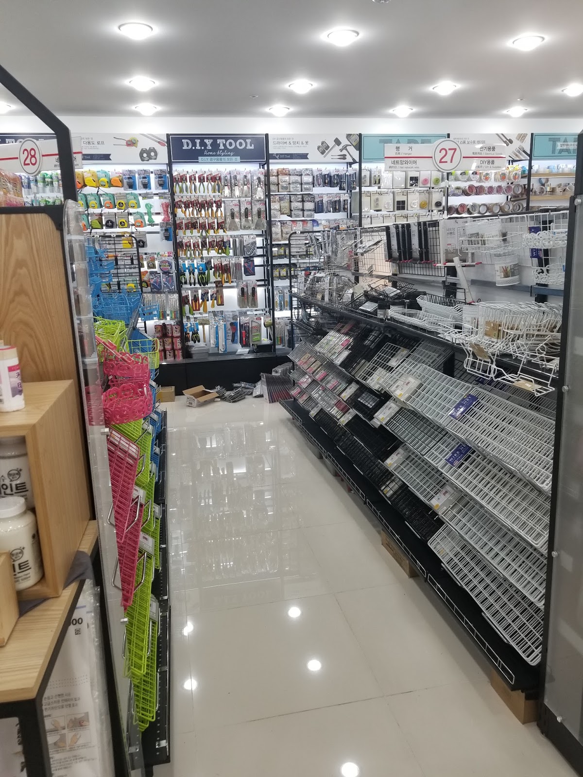 Day 1: New Huge Daiso in Myeongdong - Seoul, South Korea - chichicho~