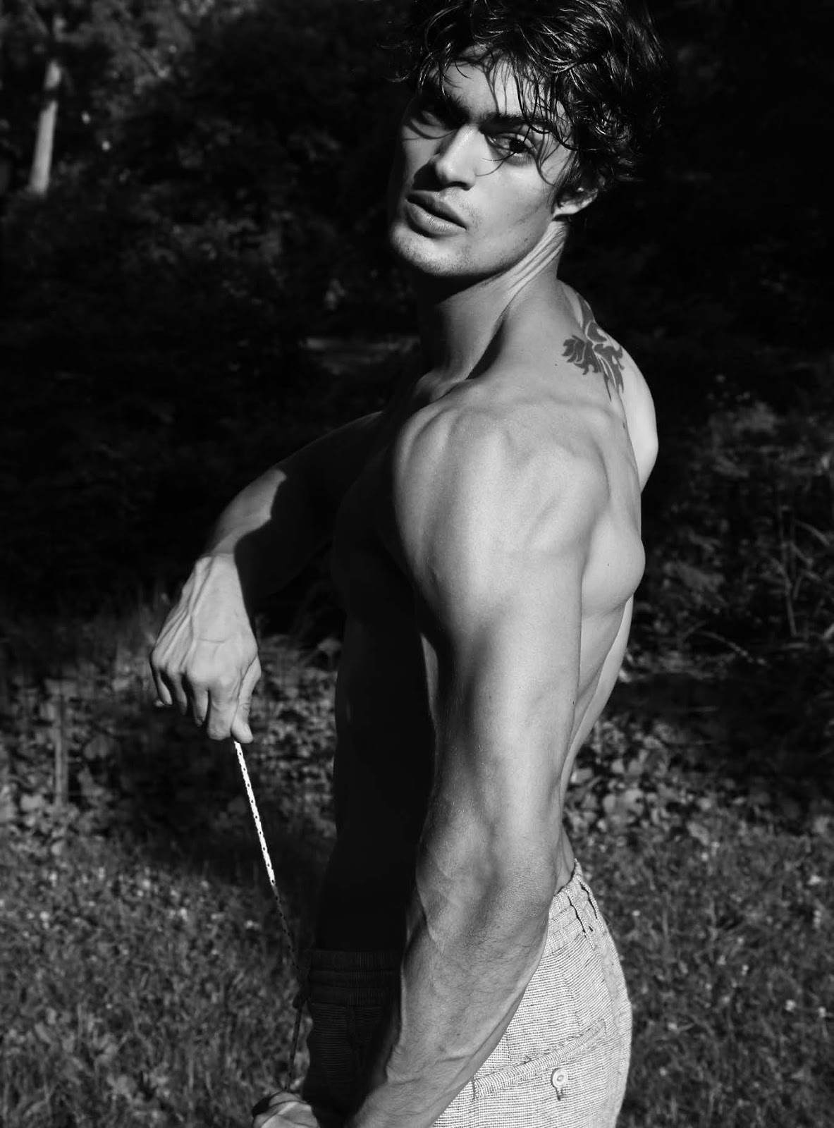 Iago Botelho para ADON Magazine por Yasmine Kateb