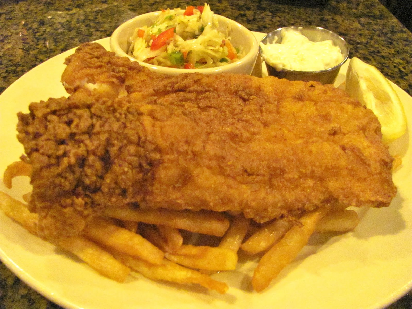 TheYearRounder's Guide to Provincetown: Fanizzi's Friday Fish Fry