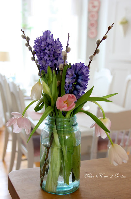 Aiken House & Gardens: A Spring Tea