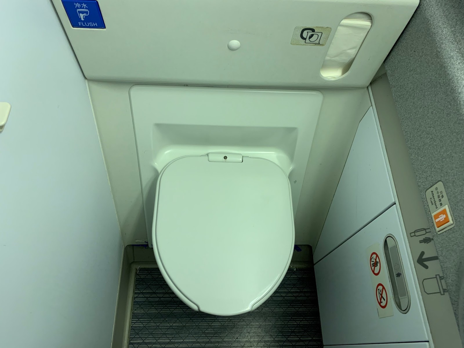 Review: Cathay Pacific B777 Premium Economy, London to Hong Kong