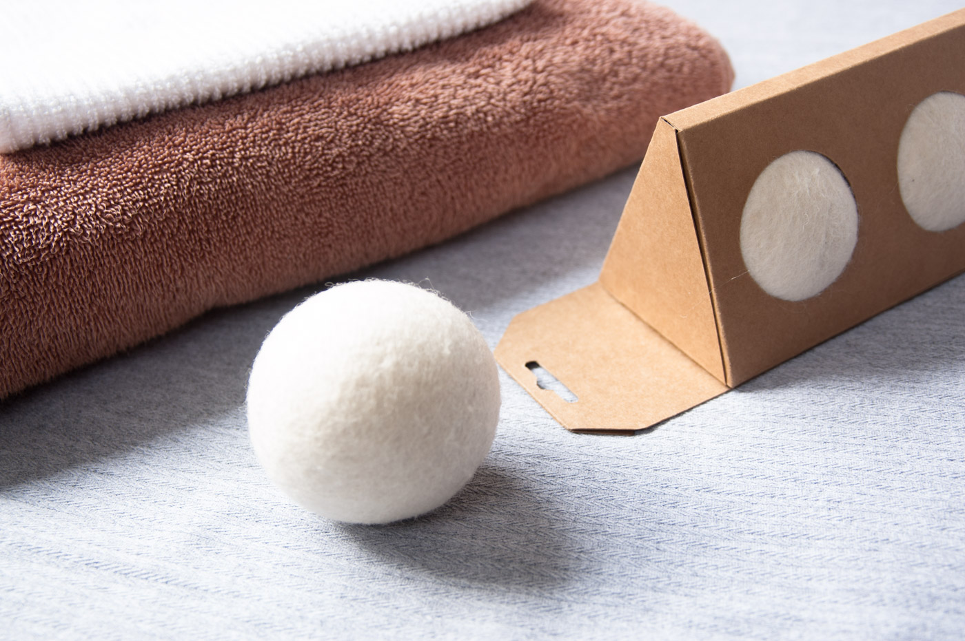 Wool Balls Structural Packaging on Packaging of the World - Creative ...