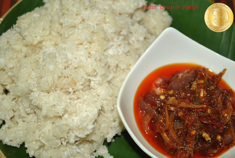 PATYSKITCHEN: SATURDAY BREAKFAST MENU - PULUT URAP AND SWEETCORN PANCAKE