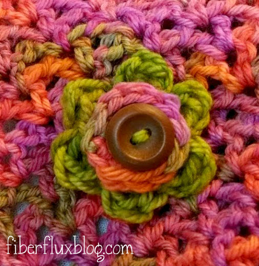 Fiber Flux: Free Crochet Pattern...Flowery Shawl Pin!