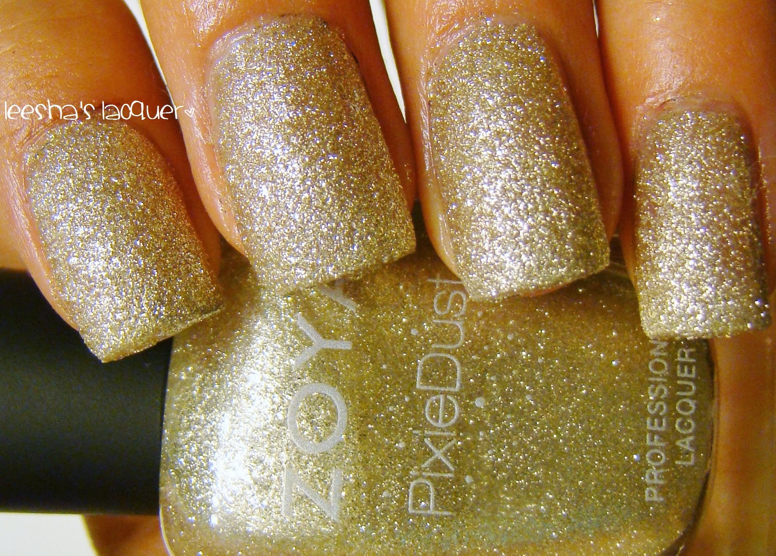 Leesha's Lacquer: Zoya Pixie Dust - Tomoko Swatch
