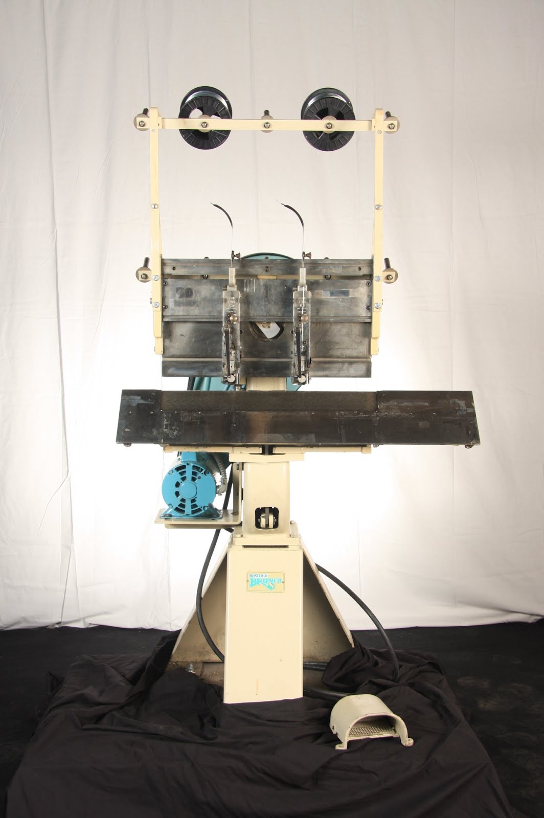 A-1 Carbigraphic Bindery Products, Milwaukee WI: Deluxe Bostitch 17AW ...