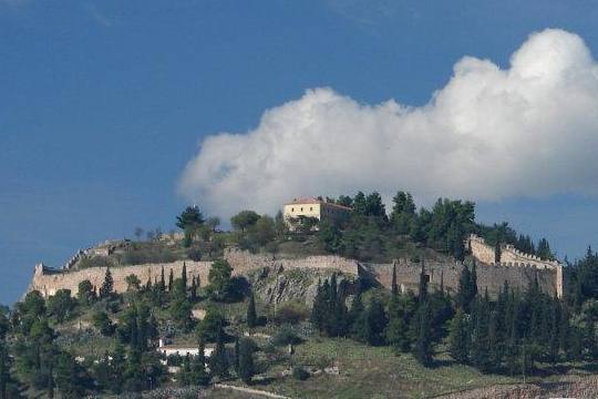 ΨΗΓΜΑΤΑ ΑΠΟ ΤΗΝ ΕΛΛΗΝΙΚΗ ΙΣΤΟΡΙΑ: ΚΑΣΤΡΟ ΛΑΜΙΑΣ