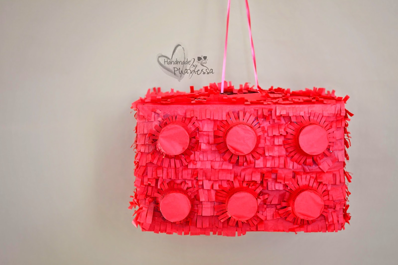 Phanessa's Crafts: DIY Lego Pinata