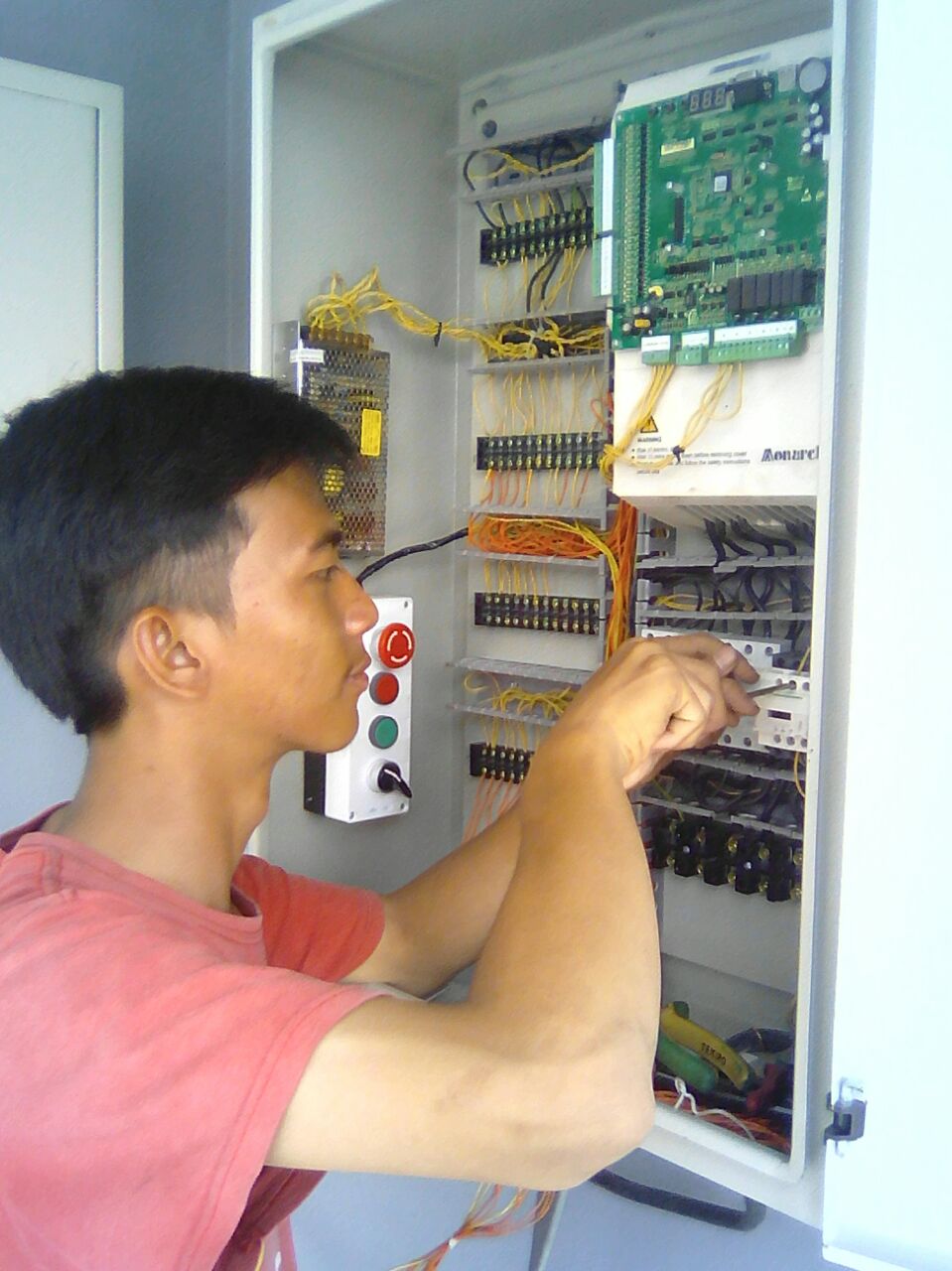 Jasa Pembuatan, Pemasangan , Perbaikan , Perawatan , Lift Elevator Dan ...