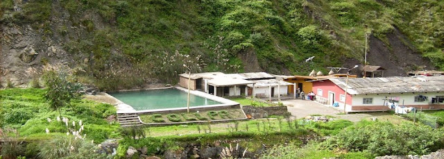 TOUR A LOS BAÑOS TERMALES DE COLLPA