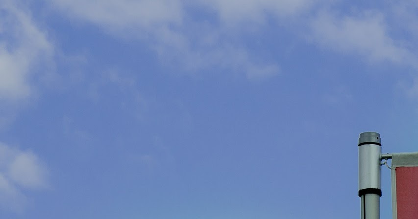 Don Bandera: Modelos de banderas verticales publicitarias.