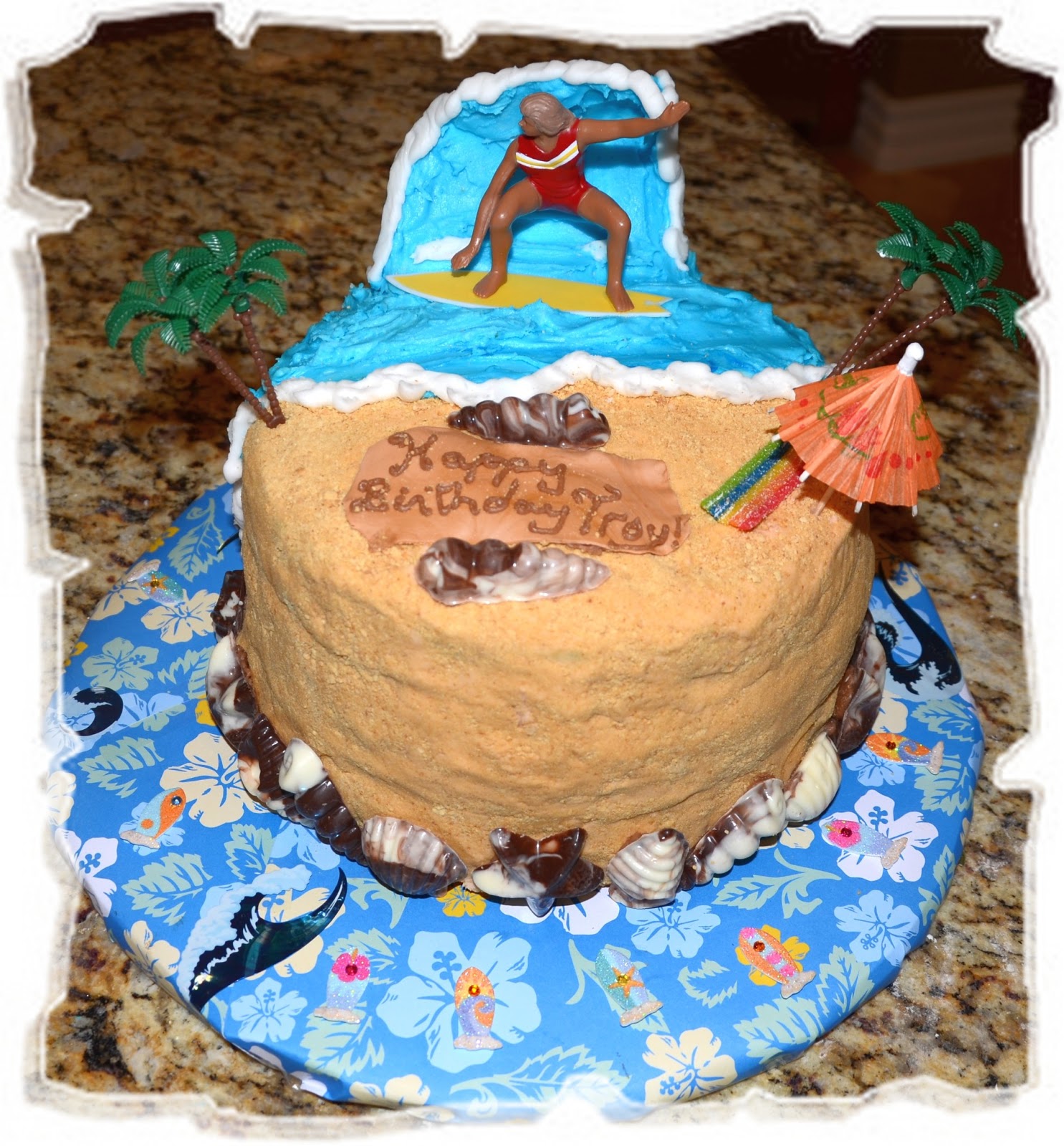 Heloise Cake: Go Team Go