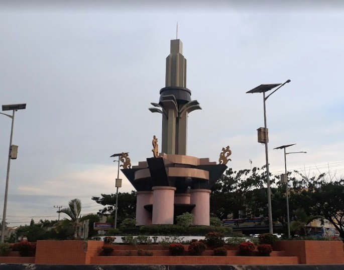 INSTAKALIMANTAN by Hanafi: TUGU-TUGU KOTA BANJARBARU