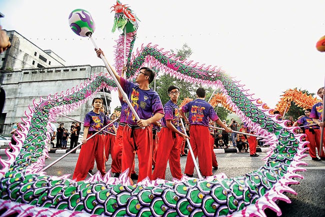 Brunei Chinese Celebrates Lunar New Year