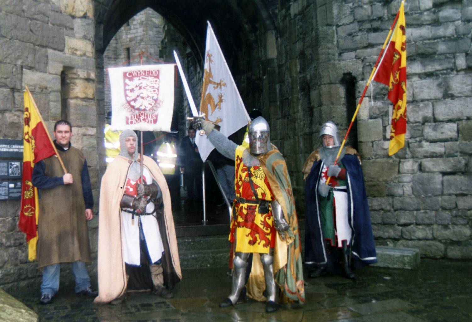 GLYNDWR 660: 1354 - 2014 Blwyddyn Goffa Genedigaeth Owain Glyndwr ...