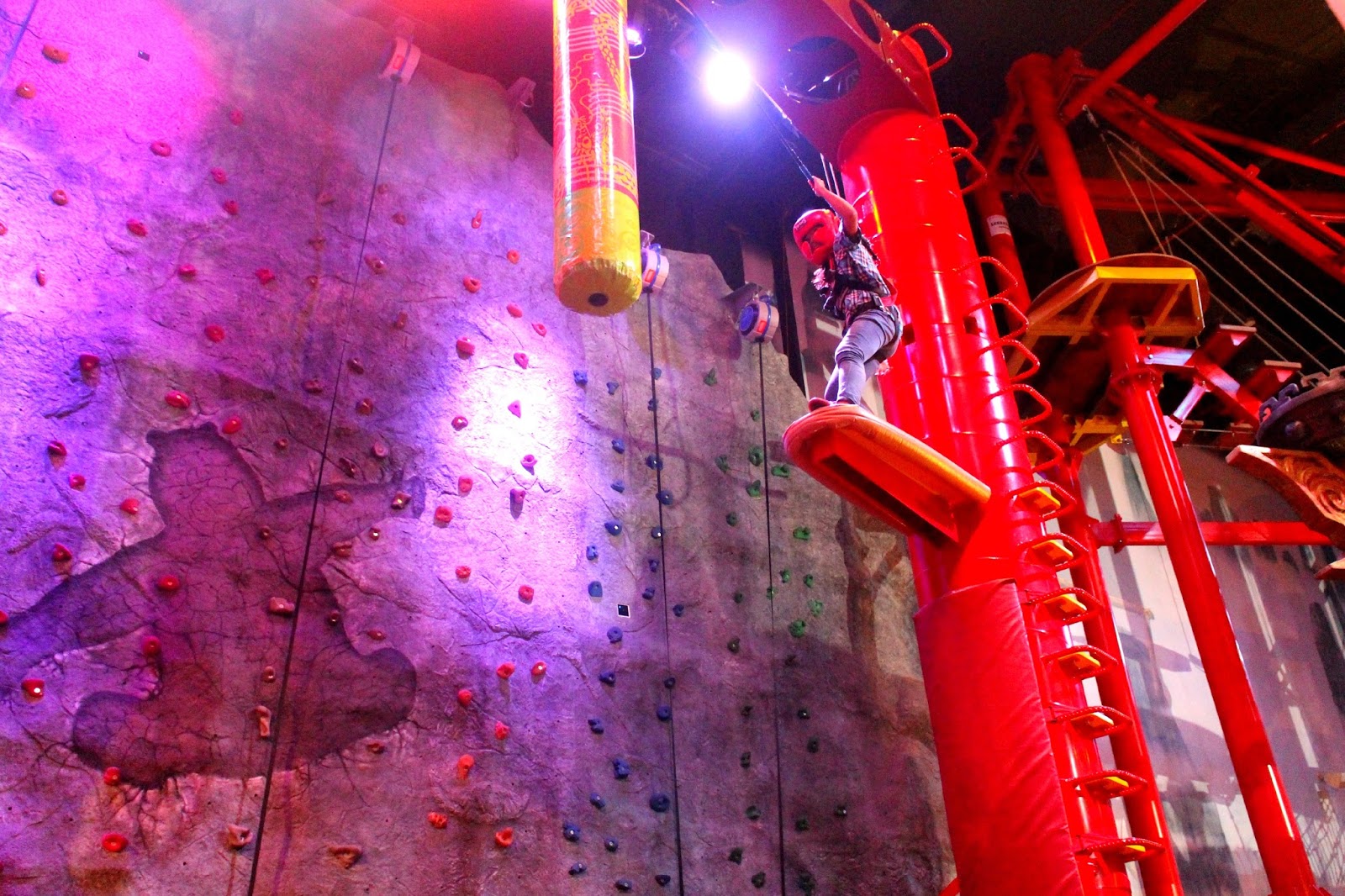 6 Things to Do at DreamPlay by DreamWorks - Laces and Tiaras