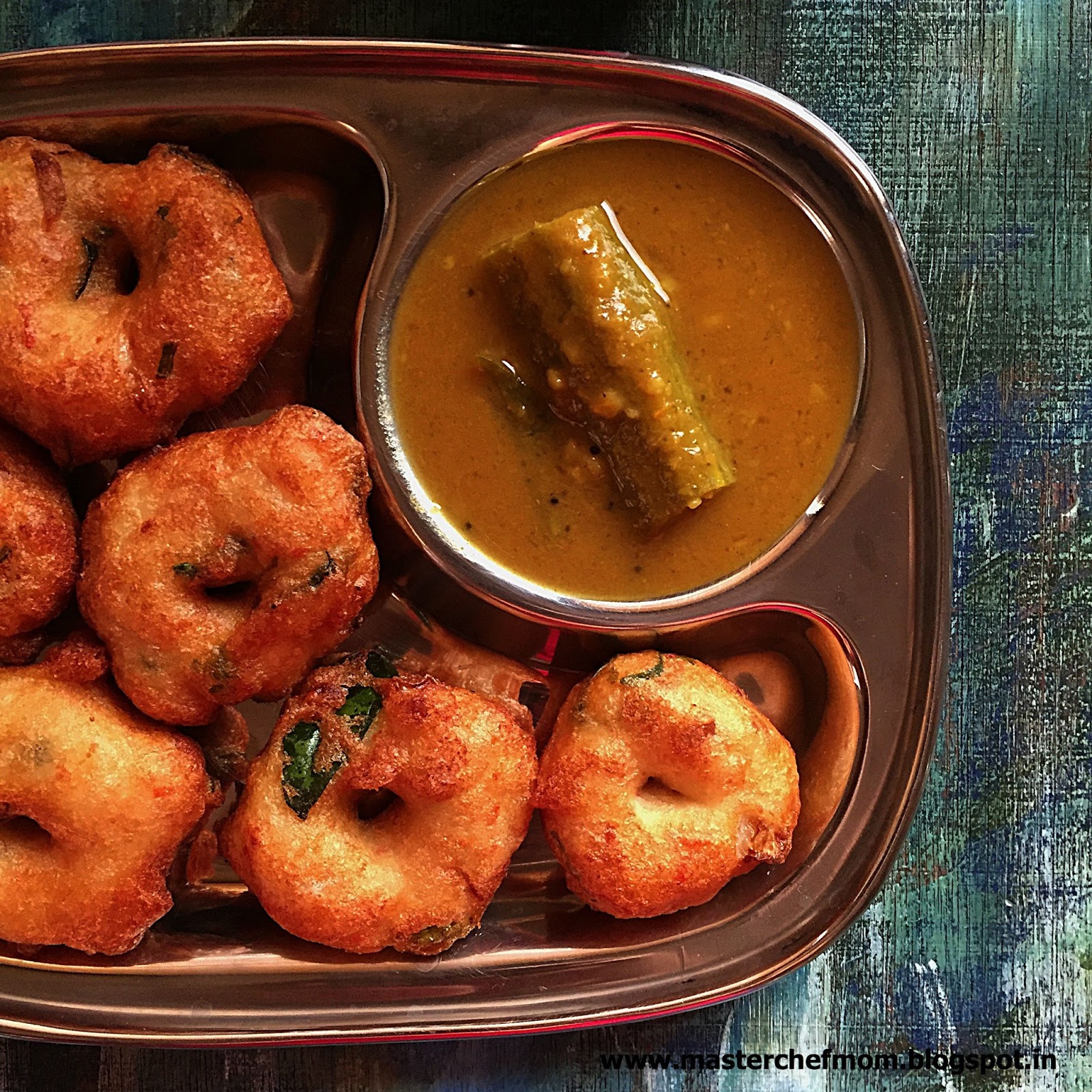 MASTERCHEFMOM: Vegetable Vadai Recipe | How to make Vegetable Medhu ...