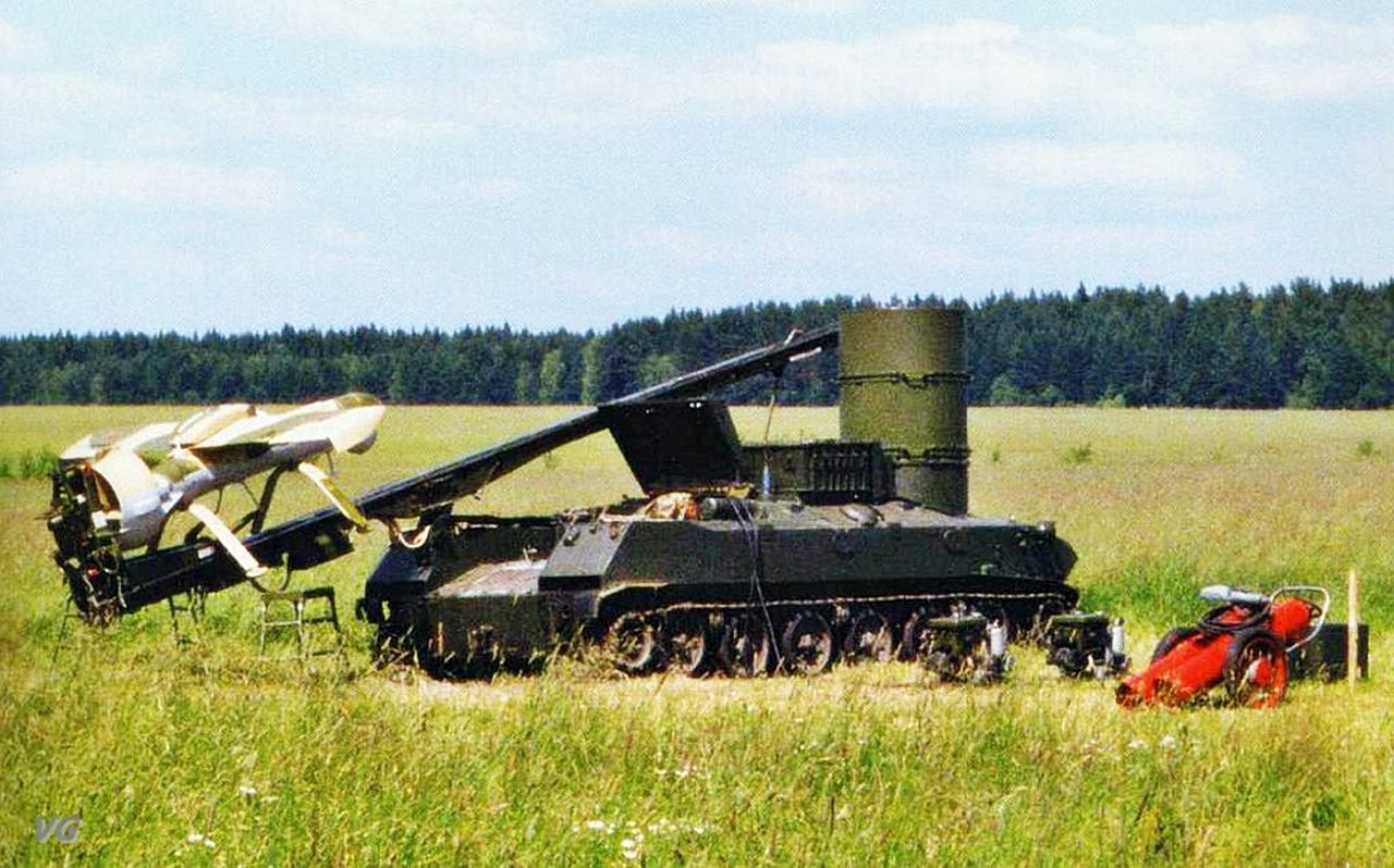 វិទ្យាសាស្រ្តយោធាកម្ពុជា: Syria deploys Pchela 1T Drone Russian UAV