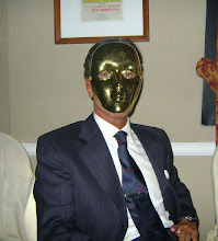 Apenas Penas: La novia de Gaudí