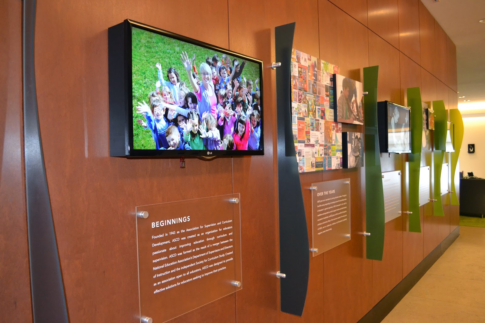 Adler Display Studios: Timeline Displays Reveal Great Moments and ...
