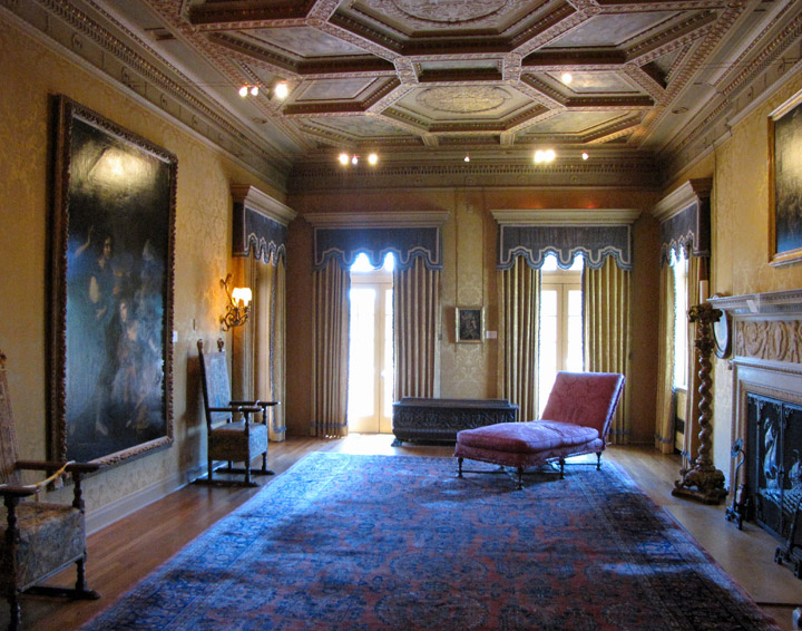 . Tulsa Tiny Stuff : Villa Philbrook