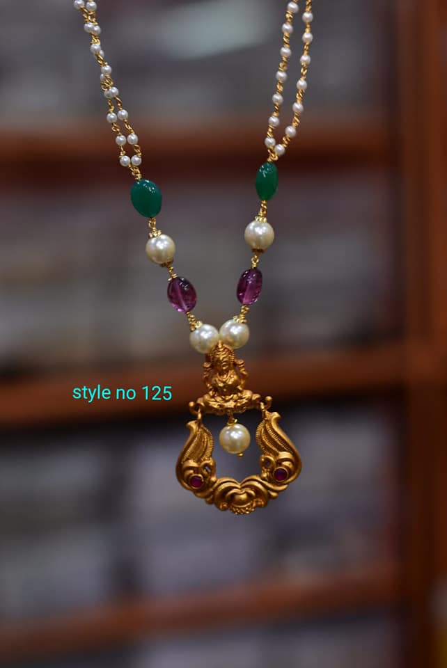 Buy Latest Model Pearl Mala Set With Pendants