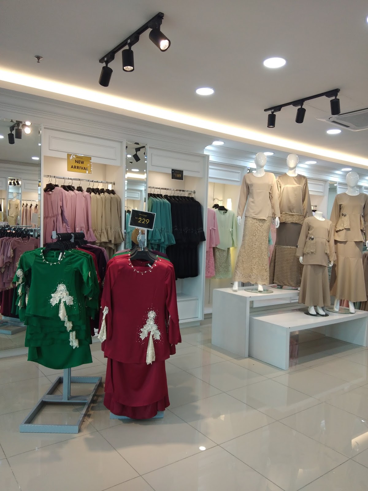 My Life & My Loves ::.: Primavalet kini dibuka di Wangsa 118@ Wangsa Maju