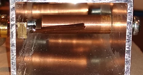 My blog: Building an tuning a narrow 2GHz interdigital filter