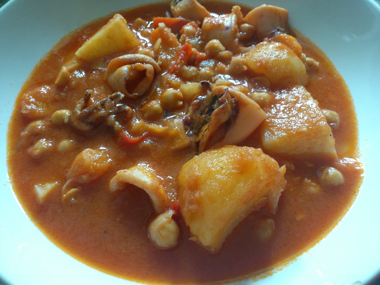 Cocinando na quinta Noenlle: Guiso de calamares