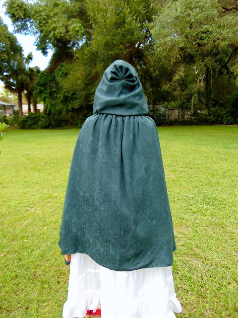 The Antique Sewist: Making an 18th century cloak