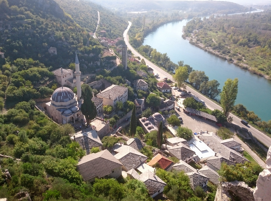 World Hold On. Jordi Valbuena's Photography and Travel blog: Pocitelj ...