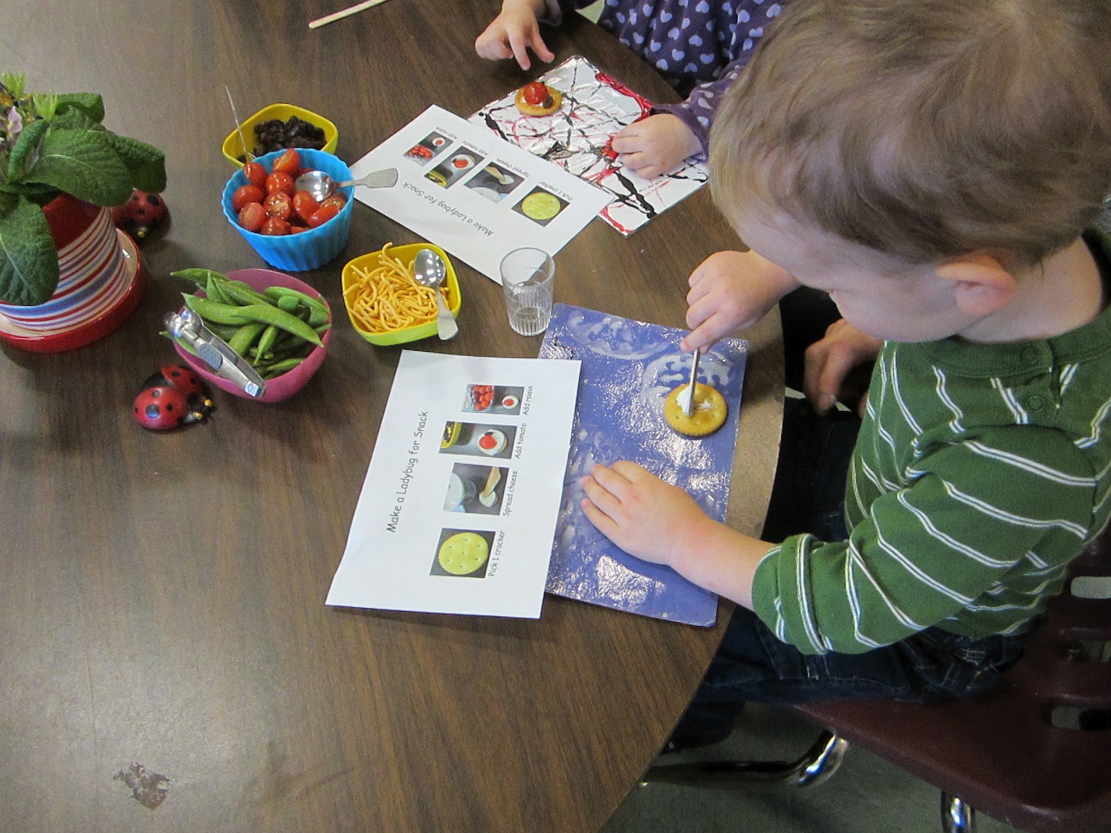 StrongStart: Ladybug Snack