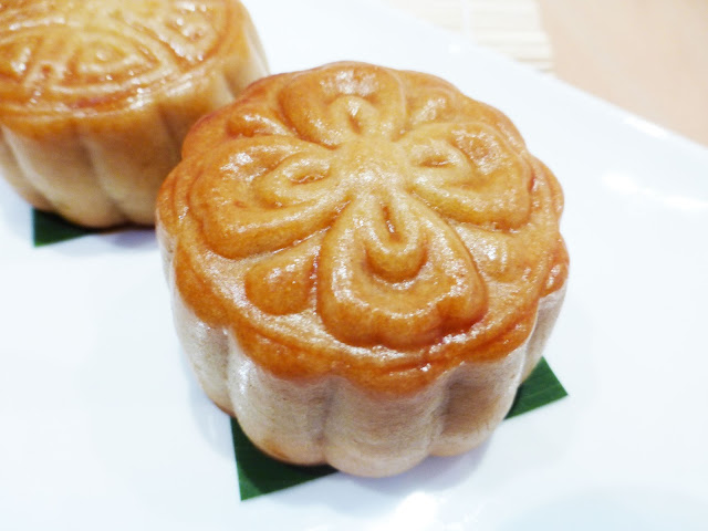 Pumpkin Pie Mooncakes Recipe