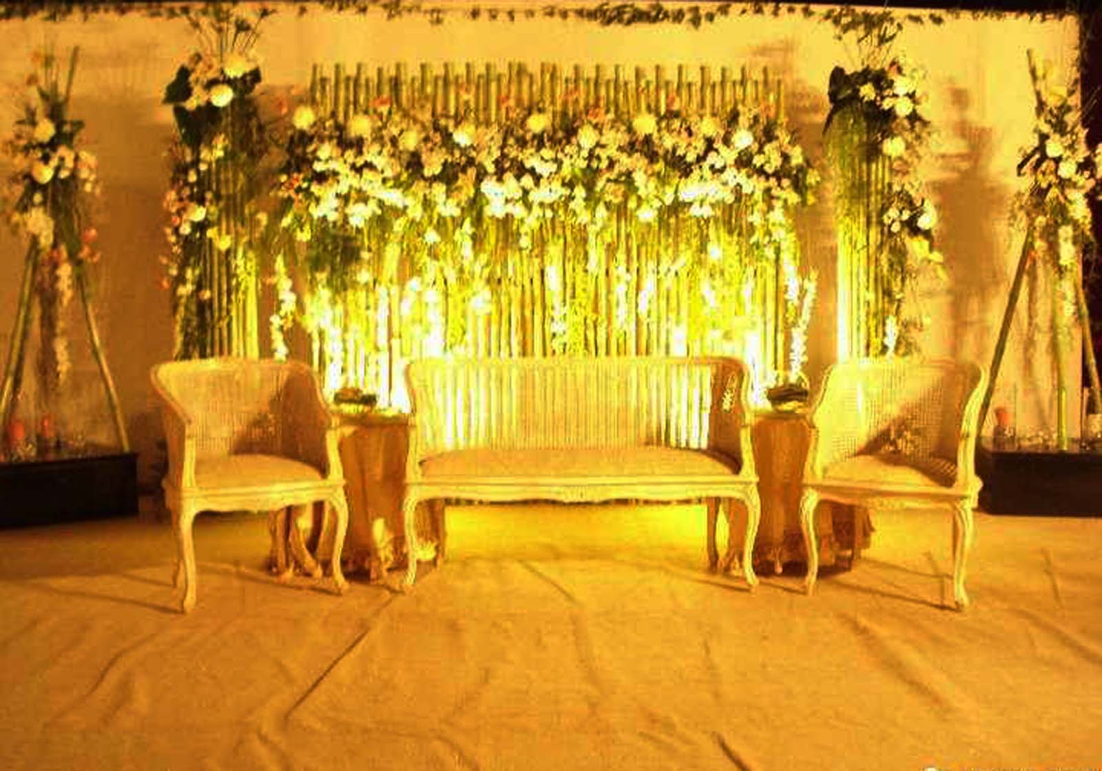 Gaye Holud or Turmeric on the Body Stage Decoration Idea - Bengali ...