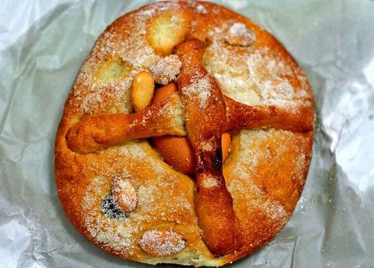 Saborea Andalucía: Nuestra cocina: El hornazo