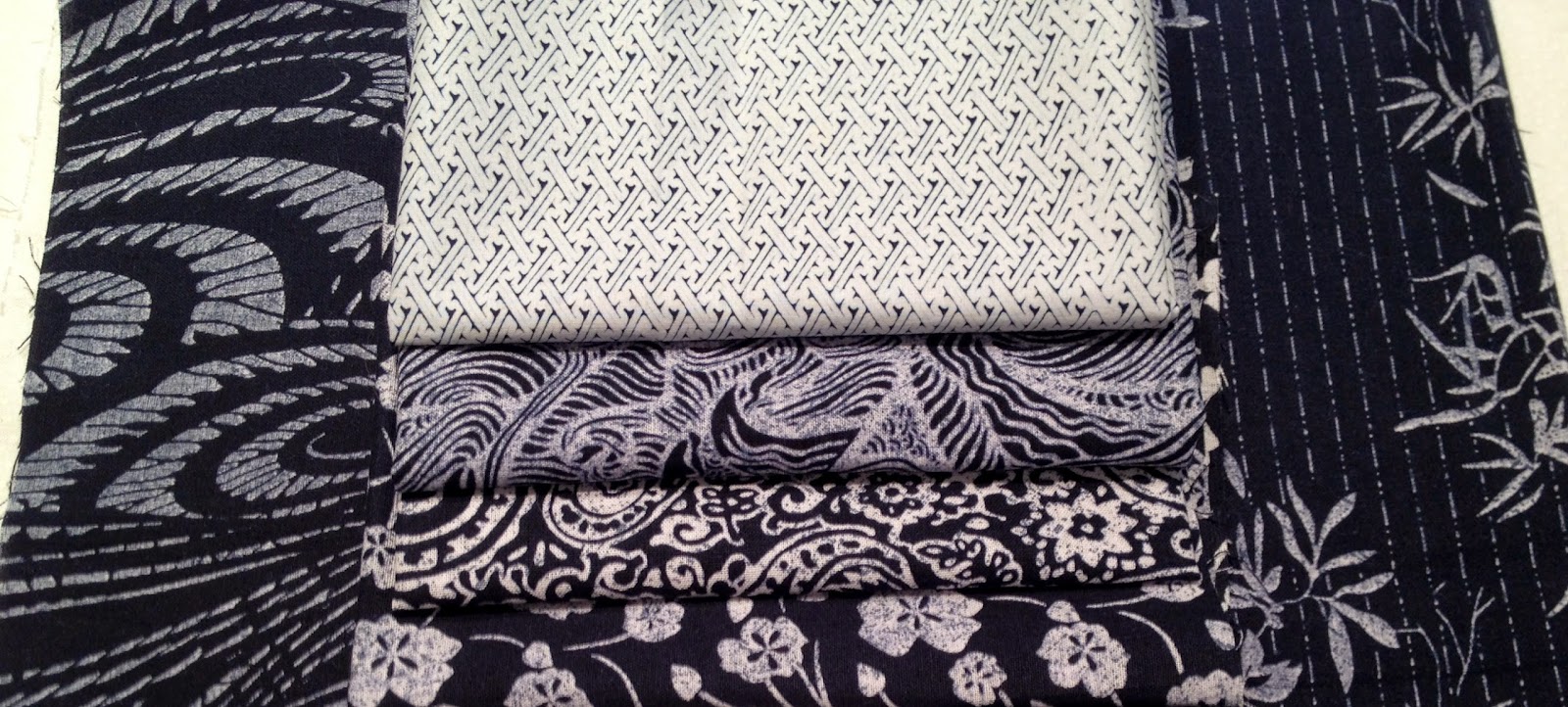 Modern Quilt Relish: Backing Design Cue for Graphic Quilting