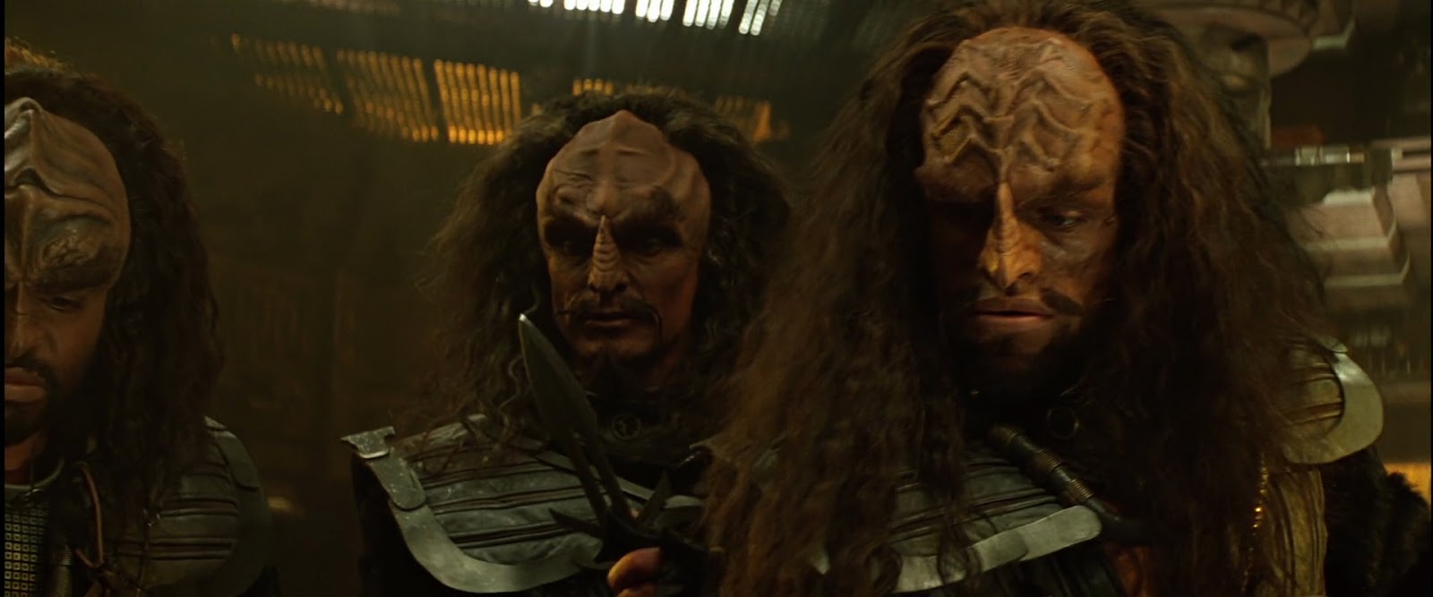 FLEETYARD STAR TREK modeling blog: Klingon D'K Tahg knife