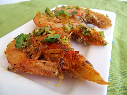 Home Skillet - Cooking Blog: Salt and Pepper Shrimp (Tom Rang Muoi)