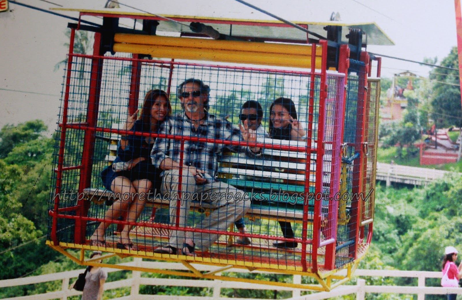 Pictures, Places and Paperbacks: Zipline and Cable Car at Tagaytay City ...