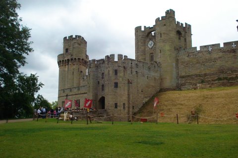 travelthroughhistory: CASTLES AND IRON AGE HILL FORTS