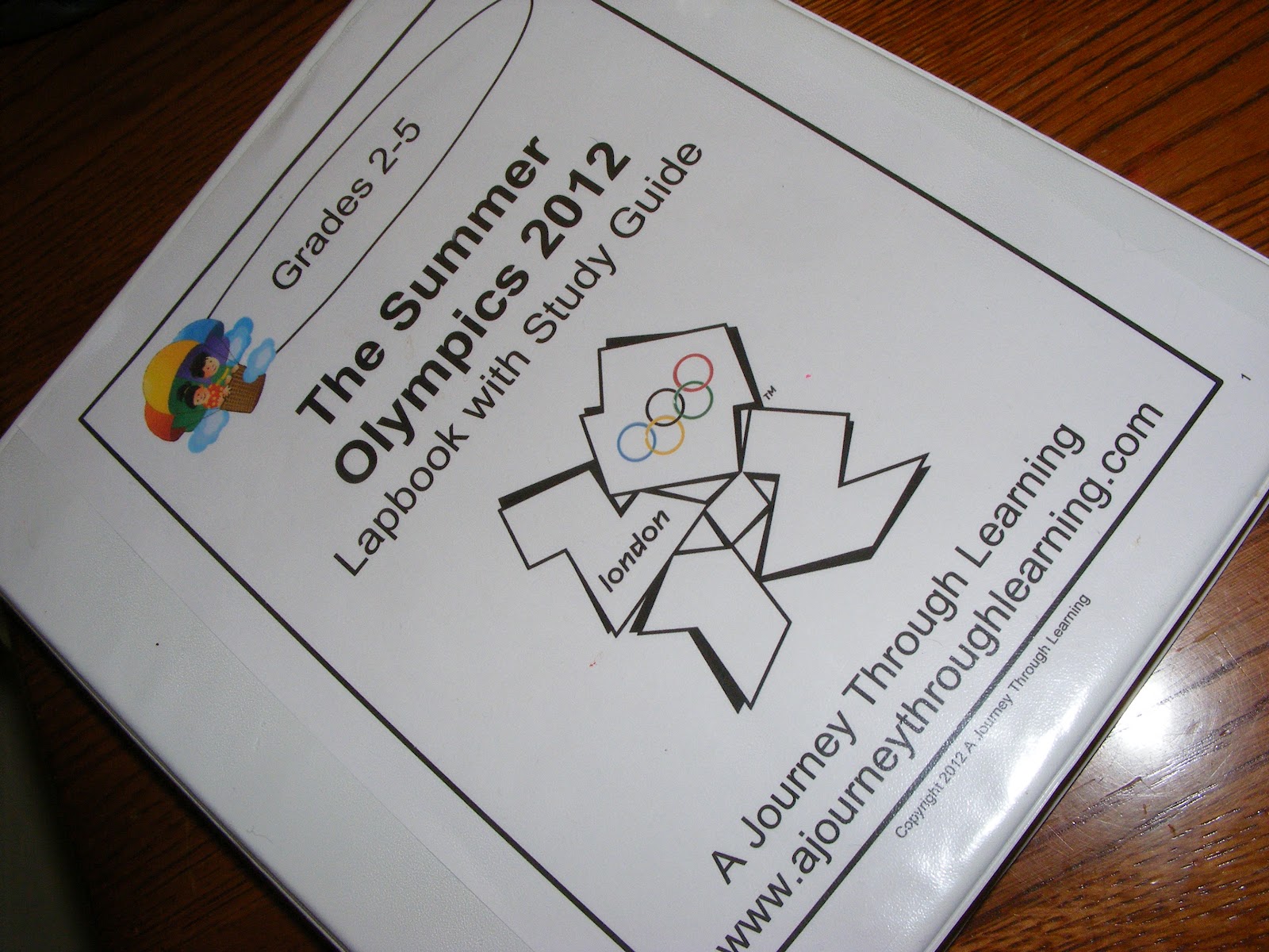 Ten kids and a Dog: 2012 Summer Olympic Lapbook--Part 1