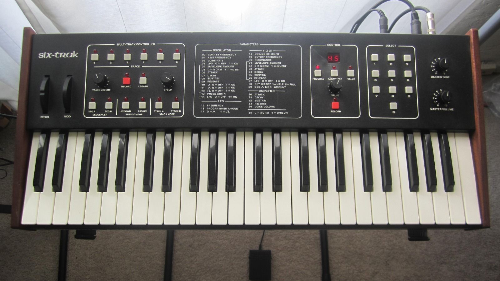 MATRIXSYNTH: Sequential Circuits - Six Trak Analog Synthesizer SN 002775