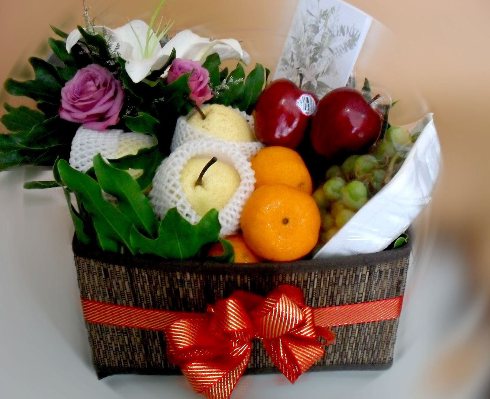 Morning Glory Decoration: BUNGA DAN BUAH-BUAHAN HIASAN