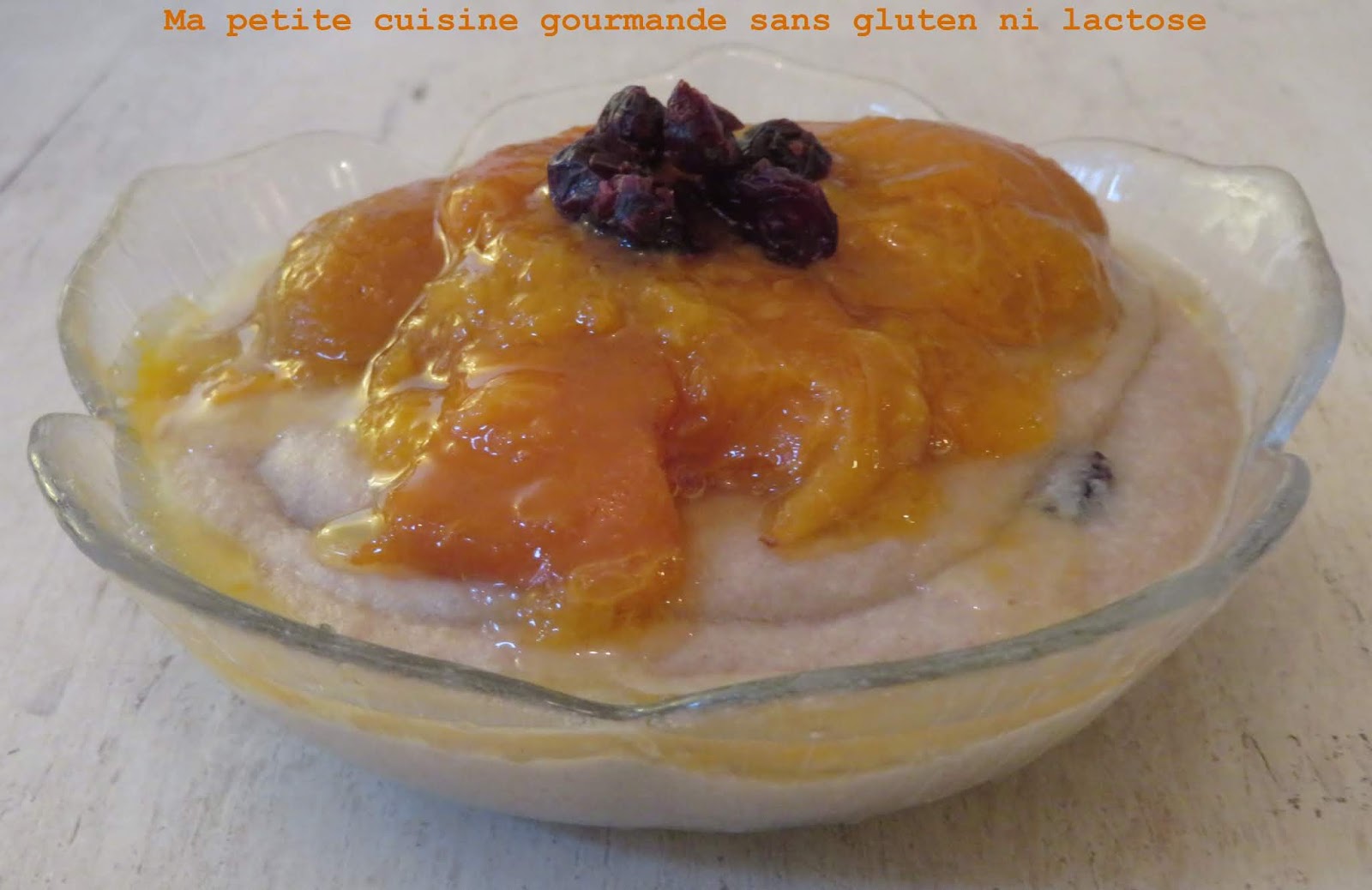 Semoule de polenta de riz et à la vanille et à la compote d'abricot à ...