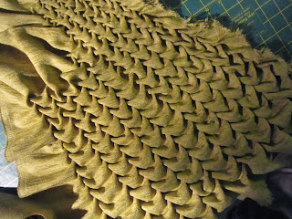 Sew What? by Debbie Shore: Smocking a Christmas tree