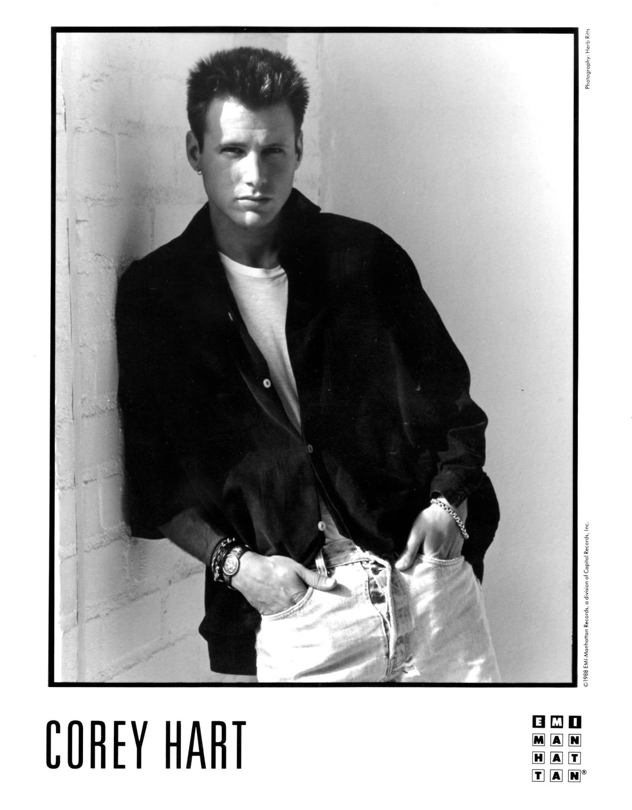 Lansure's Music Paraphernalia: COREY HART | Press Kits | Memorabilia