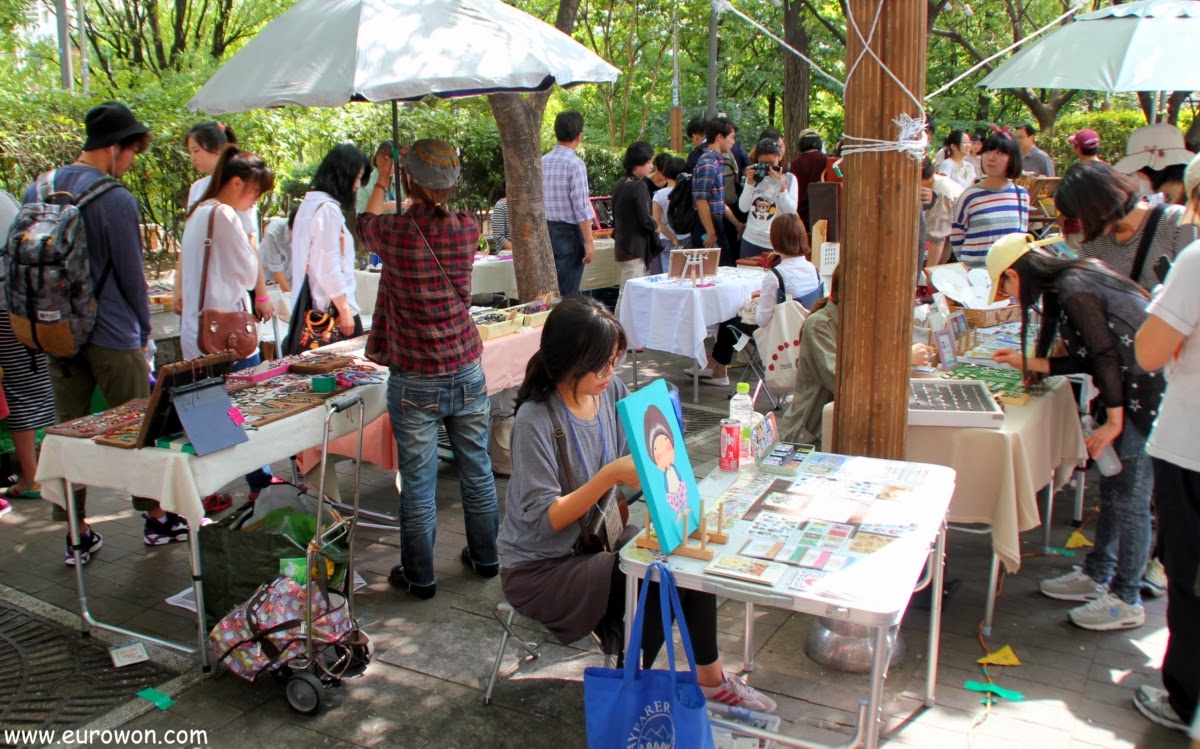 Free Market, el mercadillo de artistas de Hongdae [Eurowon]