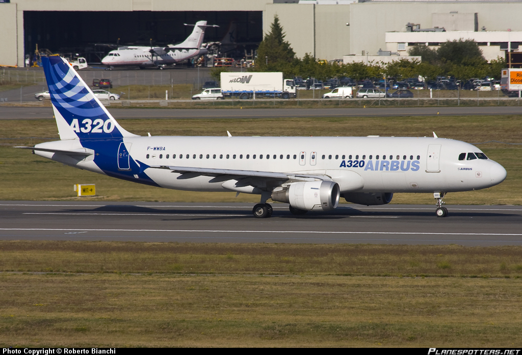 yzDesign Indonesia: Airbus A320: Pelopor Fly-By-Wire