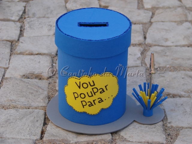 O Cantinho da Marta: Mealheiro EVA