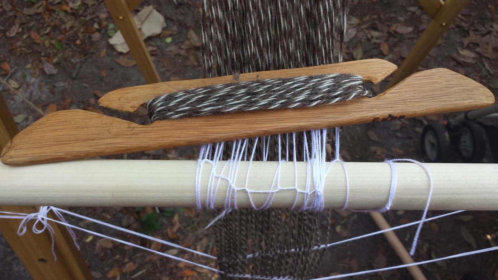 My experiments with a warp weighted loom...and other fiber arts ...